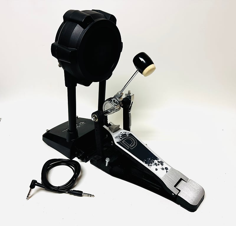 Used Roland KD-9 Drum Tower with NEW kick pedal | Reverb