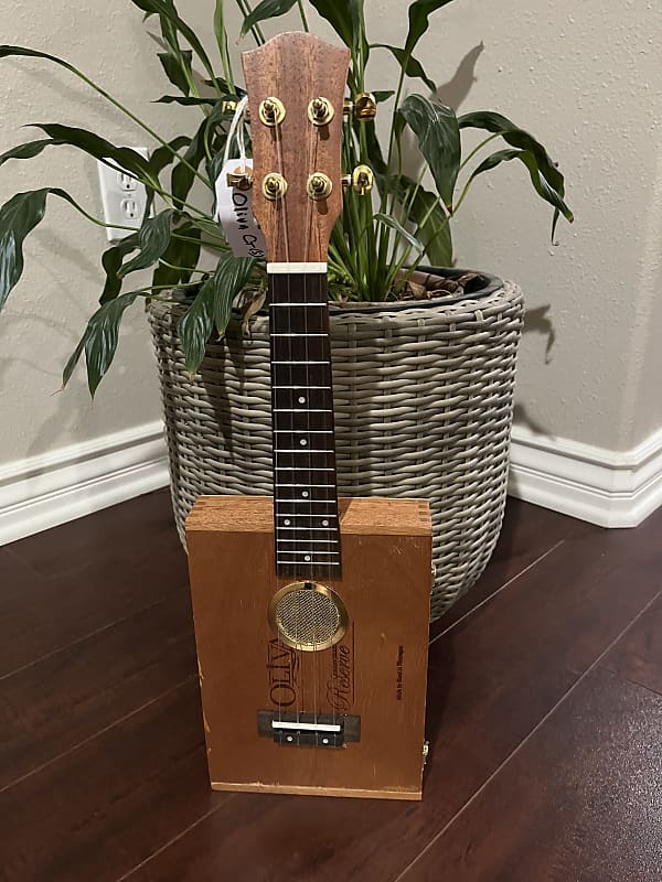 Cigar Box Ukulele, Soprano, Oliva CT Reserce | Reverb