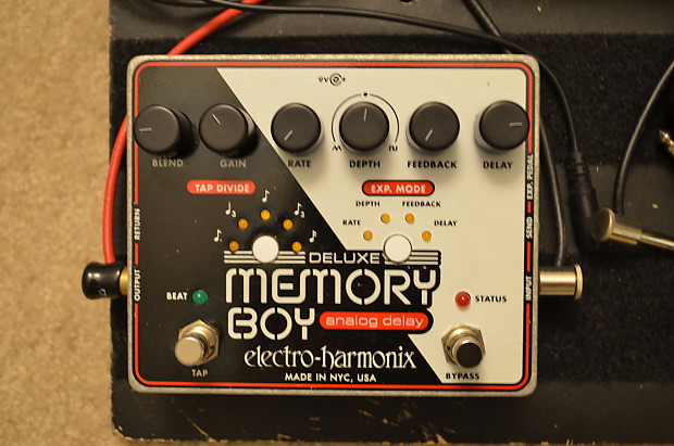 Electro Harmonix Deluxe Memory Boy | Reverb