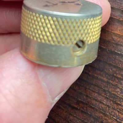 1950s/1960s Original Gretsch Gold Knob (G Logo Arrow) | Reverb Canada