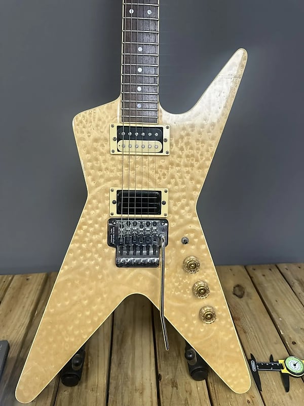 Dean Explorer Z 2001 | Reverb Canada