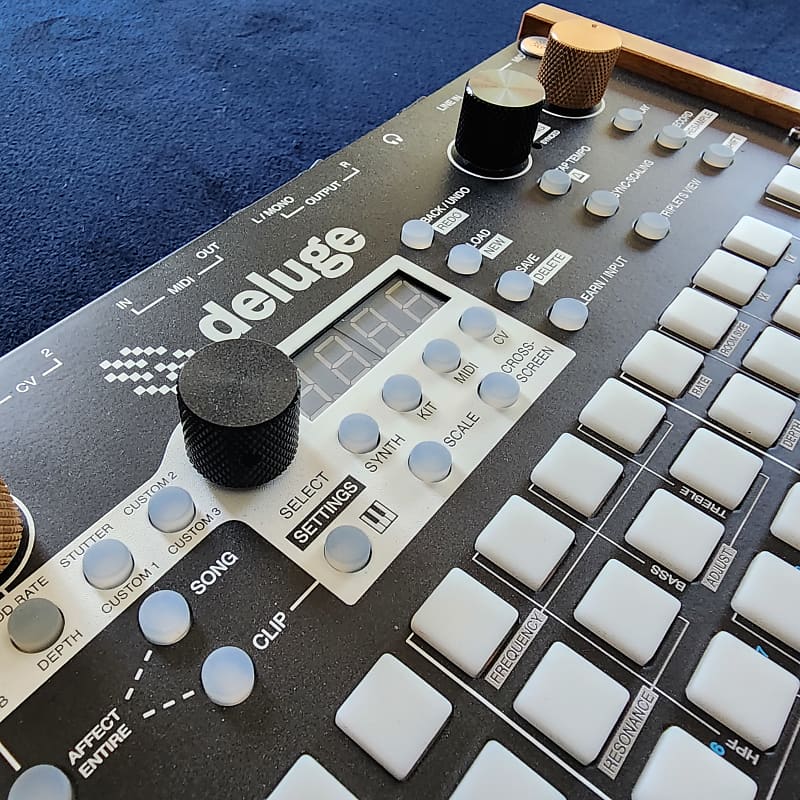 Synthstrom Deluge Synthesizer, Sampler, and Sequencer | Reverb