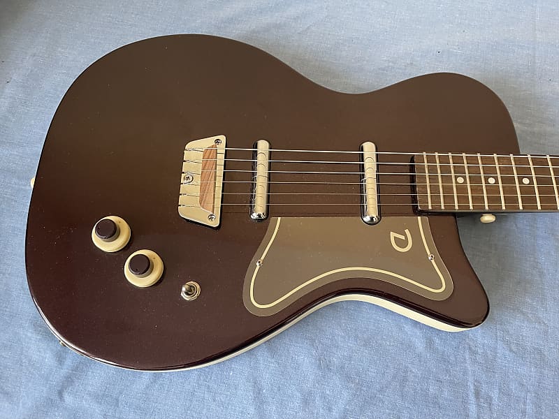 Danelectro U2 | Reverb