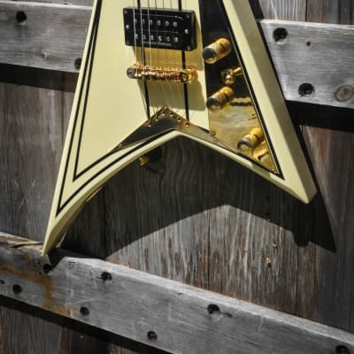 Jackson Randy Rhoads RR5 Tribute V- 2005 White/Gold-Made in | Reverb