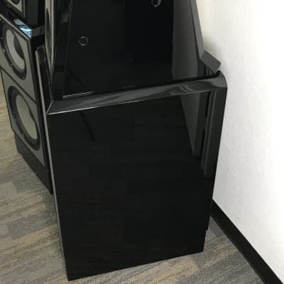Wilson Audio Maxx Series 2 Towers Speakers (Pair) | Reverb