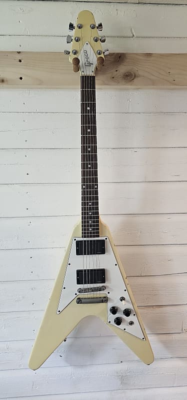 Greco Flying V 1982 White Super Real Series mij japan | Reverb