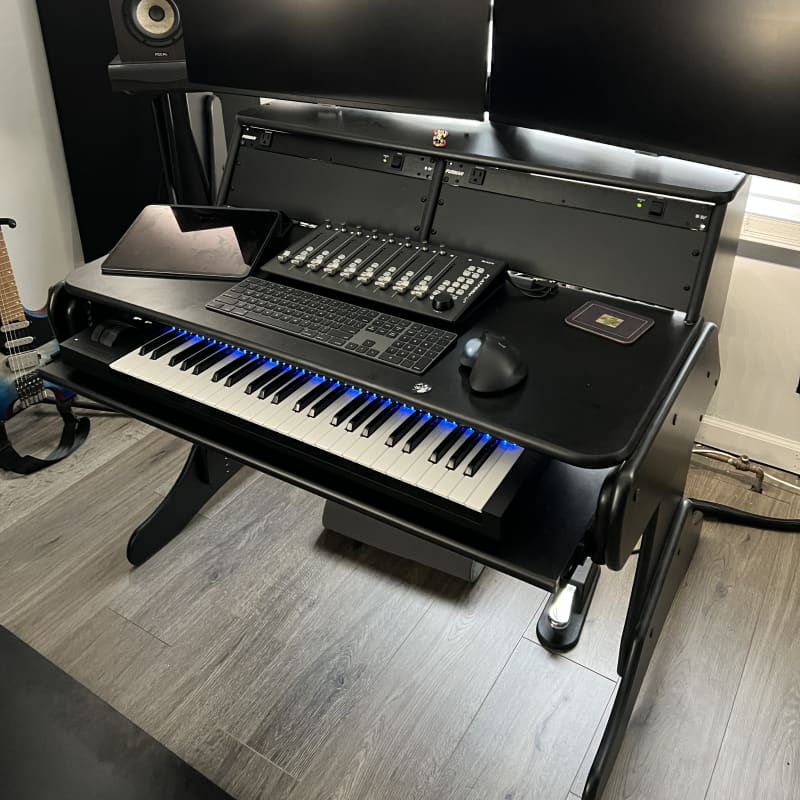 Studio Furniture - Recording Studio Desks & Racks | Reverb