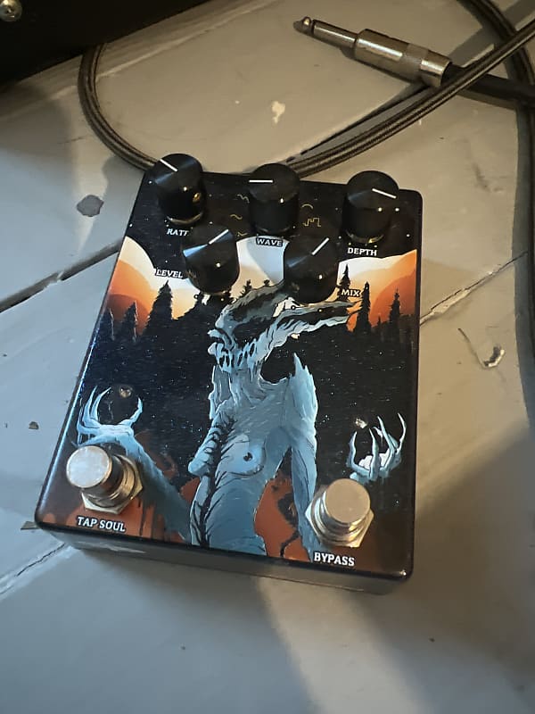 Triungulo Lab Malombra | Reverb