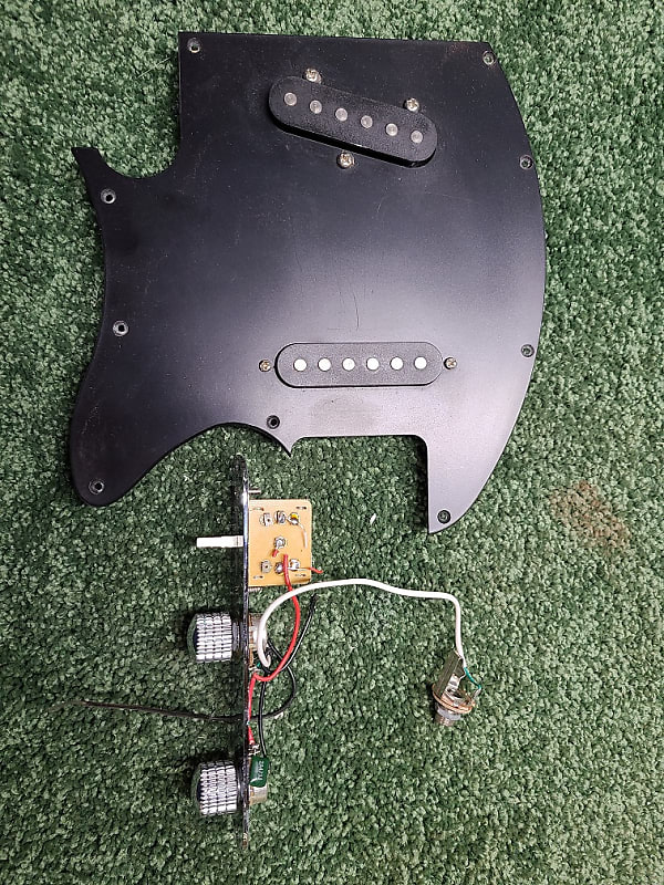 First Act Me 302 Pickguard and Electronics | Reverb