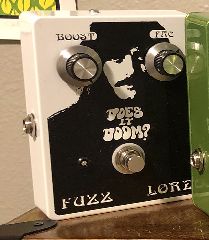 Fuzzlord effects Riffmaster OC44 | Reverb