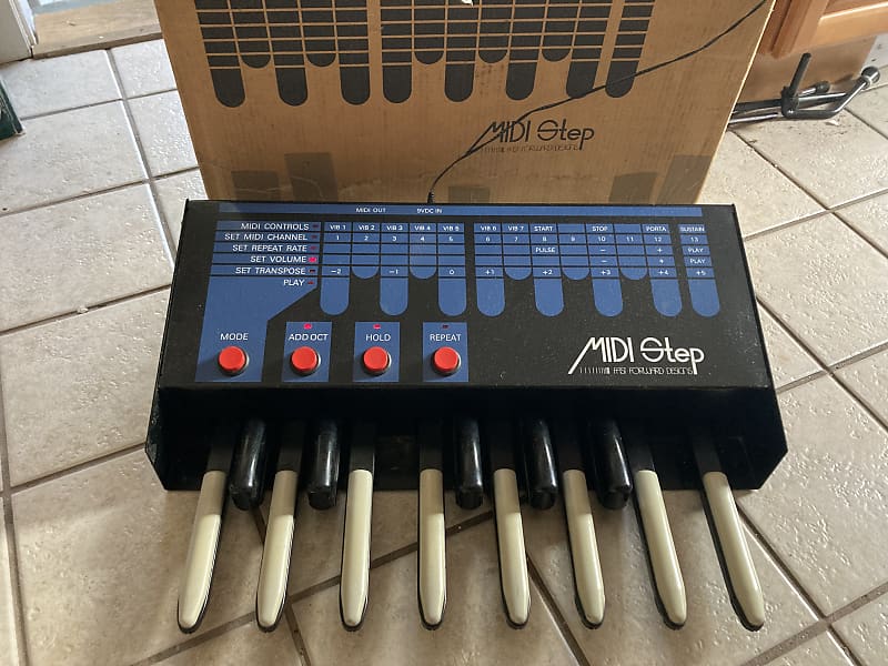 Fast Forward Design Midi Step Bass Pedals - Blue | Reverb