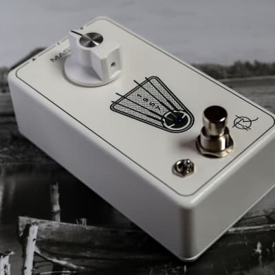 Sputnik Boss with DEMO CE-1 Preamp Frusciante RHCP | Reverb Canada