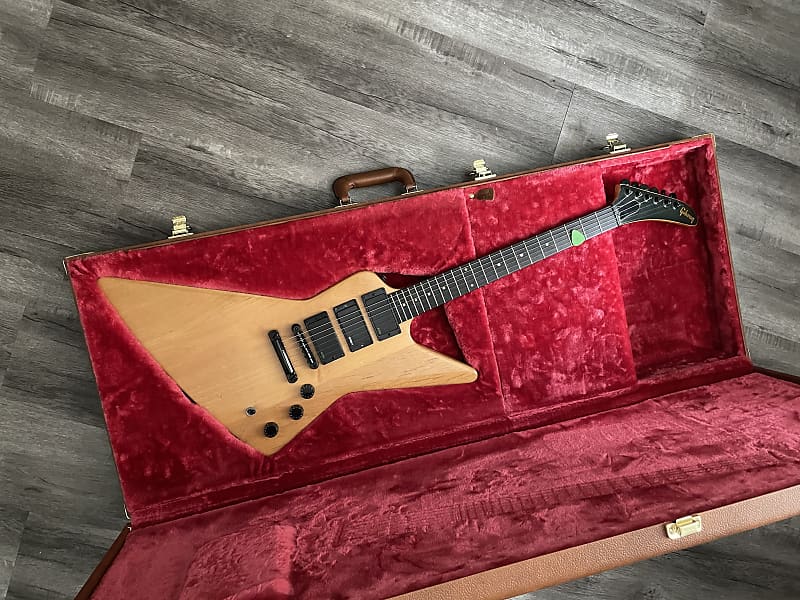 Gibson Explorer III 1984 EMG guitar | Reverb
