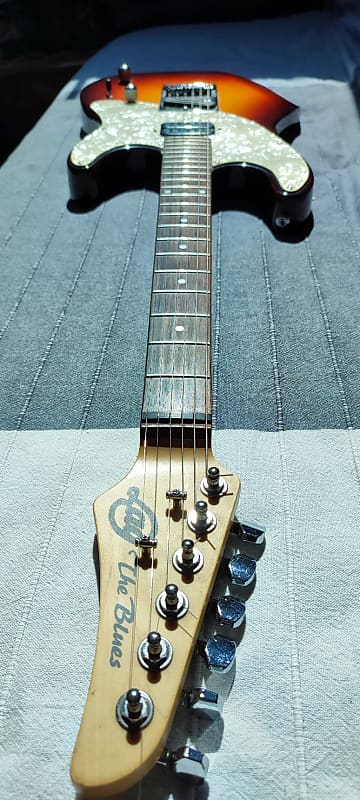 LAG THE BLUES 90s Sunburst | Reverb