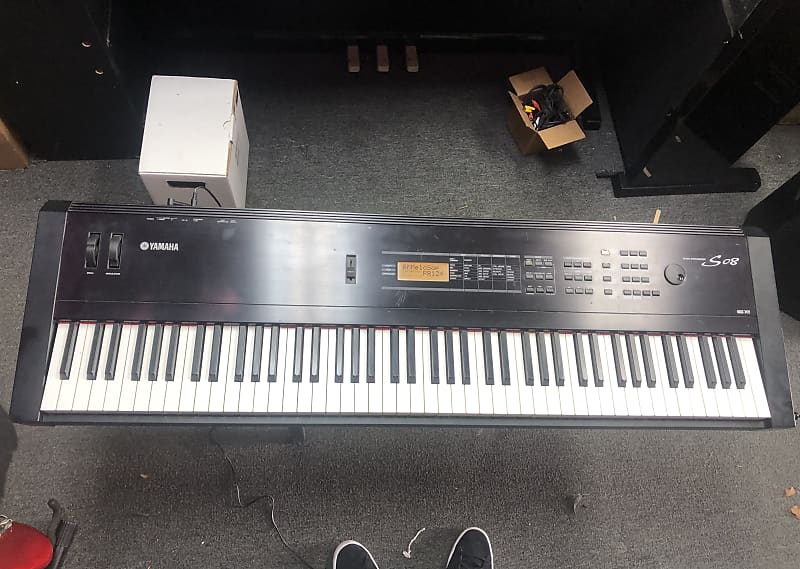 Yamaha S08 Music Synthesizer | Reverb