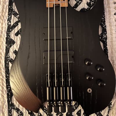 Legator WR4 Wraith Headless Bass - Stealth Black w/ Gig Bag | Reverb