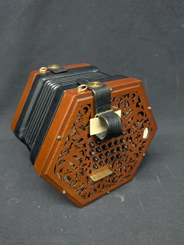 R. Morse & Co. 48 Button English Concertina | Reverb