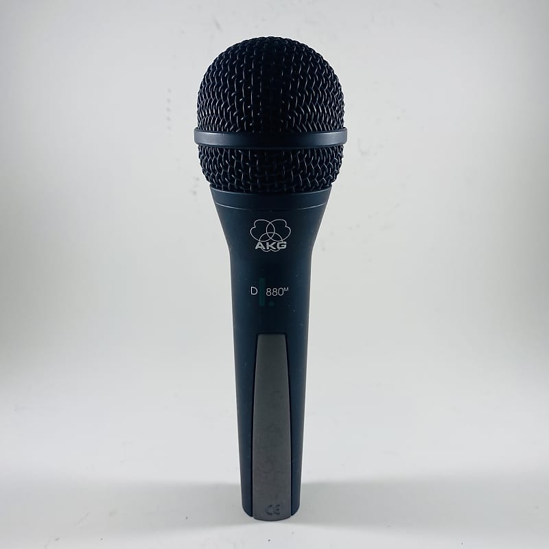 AKG D880M Dynamic Performance Vocal Microphone *Sustainably | Reverb