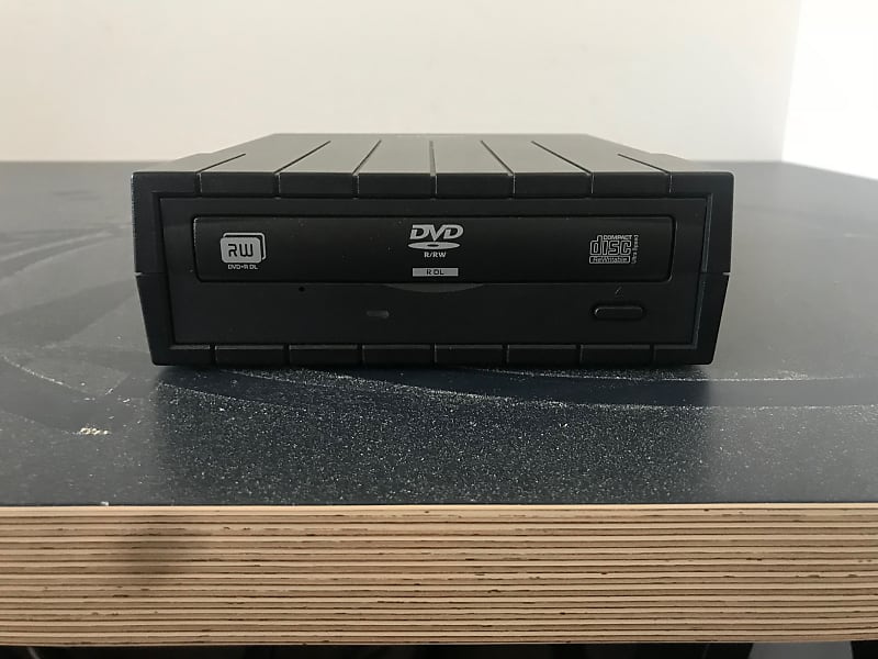 Lite-On Tech Rewritable Dual Layer DVD Drive (SATA) | Reverb