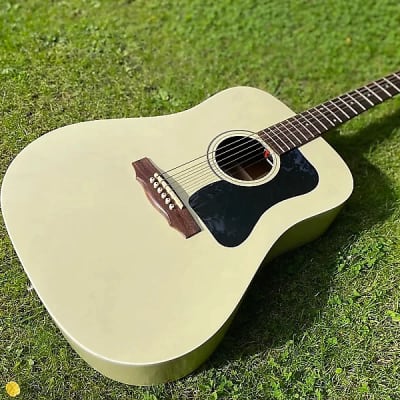 Guild D25 1990s - Rare White Finish | Reverb