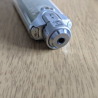 Sony Walkman NW-E505 Gold ( 512 MB ) Digital Media Player | Reverb