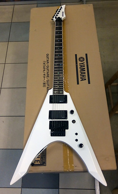 Fernandes Vortex Elite with Sustainer. Neck Thru, EMG | Reverb