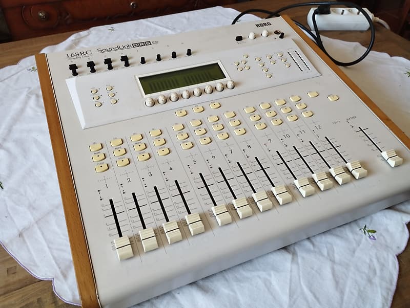 Korg 168 RC Soundlink DRS digital mixer 1996 - white | Reverb