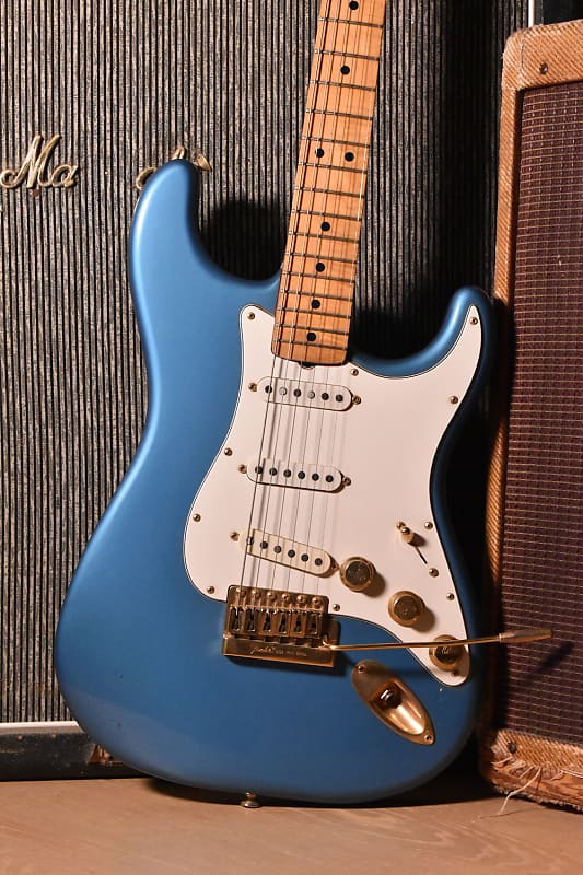 Fender The Strat 1980 - Light Blue Metallic | Reverb