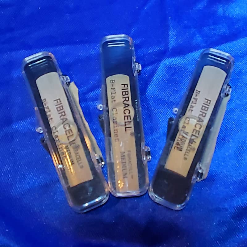 Fibracell Bb Clarinet Reeds -Medium- 3pack | Reverb