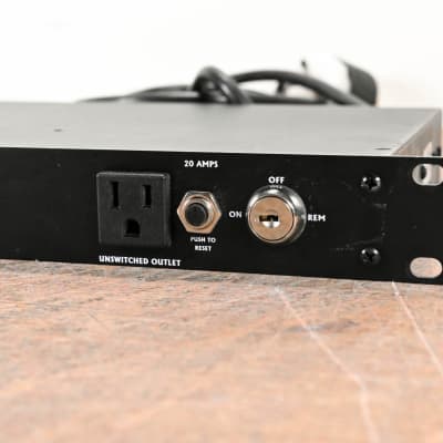 Furman PS-PRO Series II Power Conditioner and Sequencer | Reverb UK