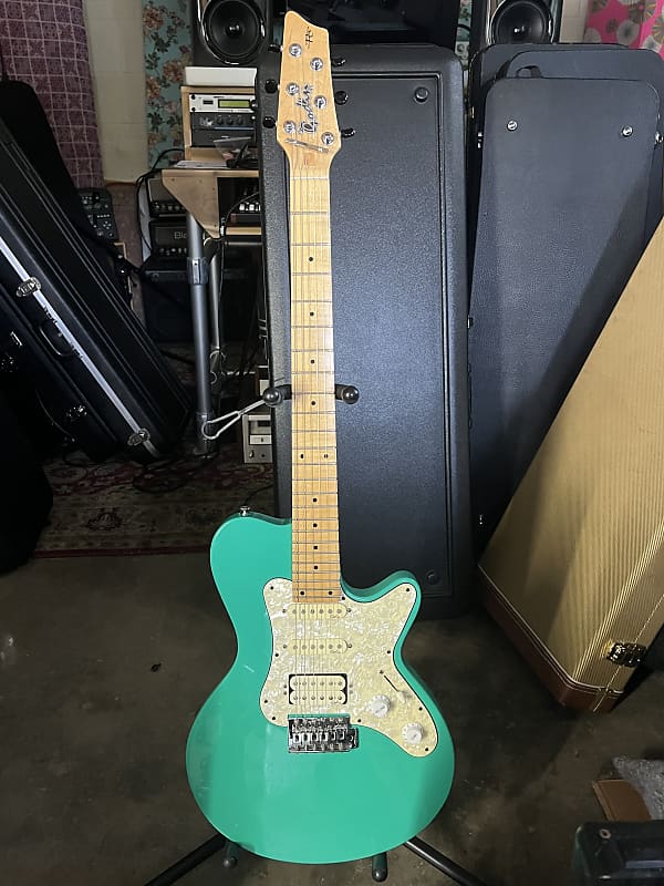 Godin Radiator LGT - Sea Foam Green | Reverb