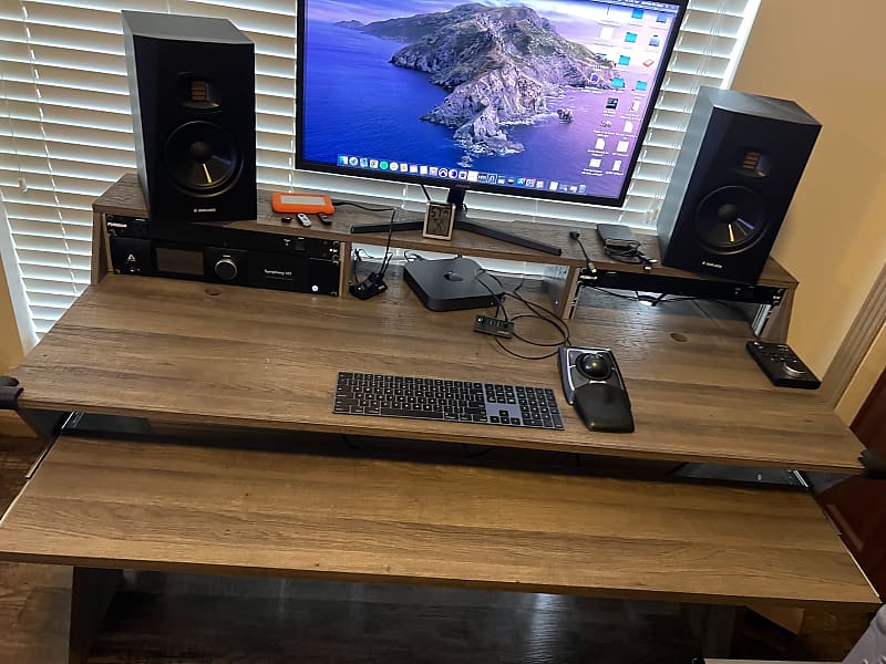 Glorious Desk Pro Walnut | Reverb