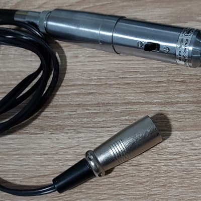 Winston DM100(AKA RCF 1612), Vintage Dynamic Cardioid | Reverb Canada