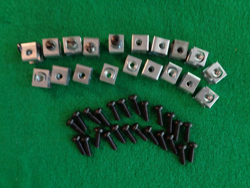 SKB mounting clips | Reverb