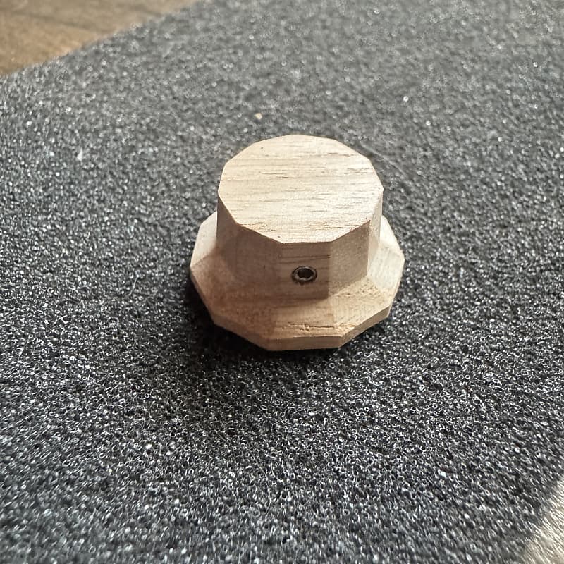 Guilford Ash 1122 Facet Cut Volume/Tone potentiometer | Reverb France