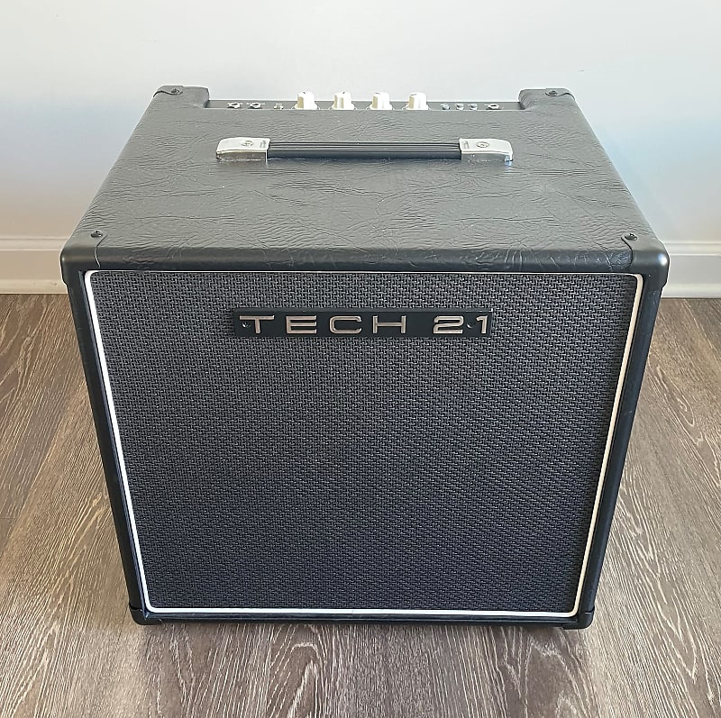 Tech 21 Power Engine Deuce Deluxe 200-watt - 1x12" Powered | Reverb