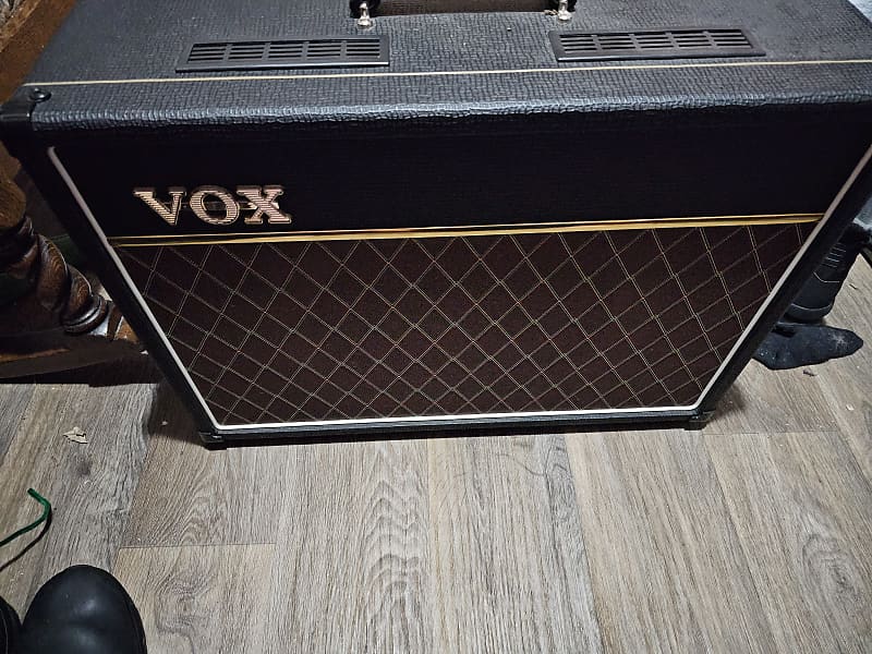 Vox AC15C1 Custom Limited Edition 2-Channel 15-Watt 1x12" | Reverb