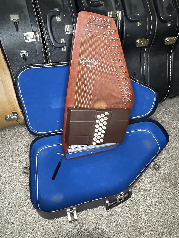 Oscar Schmidt 21 Chord Button Autoharp | Reverb