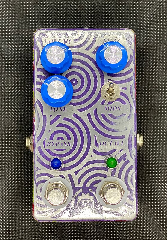 Berry Pedala Foxx Tone Fuzz Machine clone 2021 | Reverb