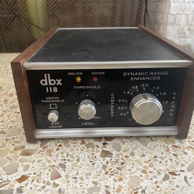 dbx 118 Compressor Expander | Reverb