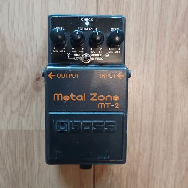 Boss MT-2 Metal Zone Distortion | Reverb