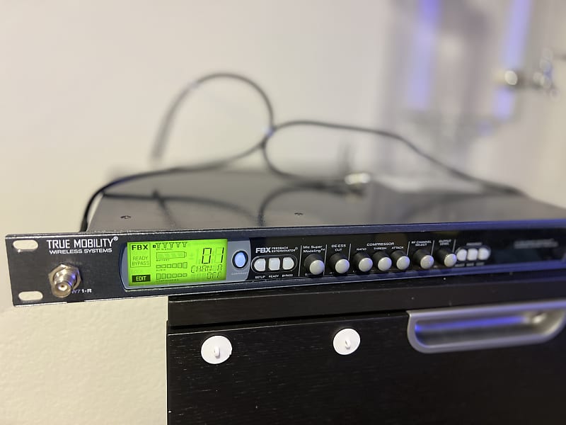 Sabine SW71-R 2.4GHz m5 Wireless Diversity Receiver W/ POWER | Reverb