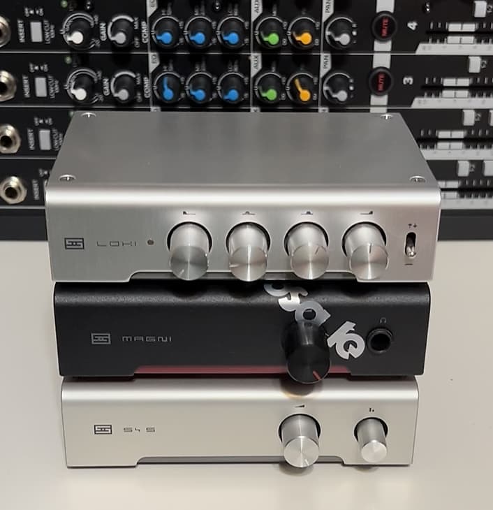 Schiit Magni, Loki and sys Black/red. Silver/gunmetal | Reverb