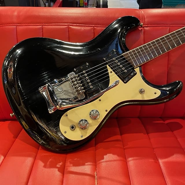 Mosrite 1965 The Ventures Model Black [12/02] | Reverb