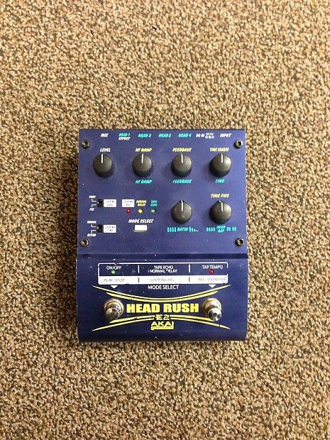 Akai Professional E2 Headrush Delay/Looper Pedal | Reverb