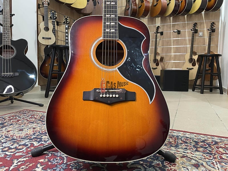 Eko Ranger VI VR EQ Honey Burst | Reverb