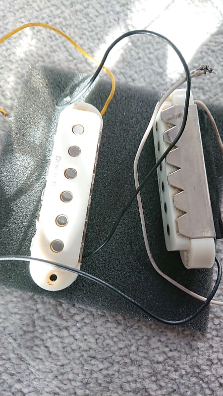 Squier Jaguar Vintage Modified Pickups | Reverb