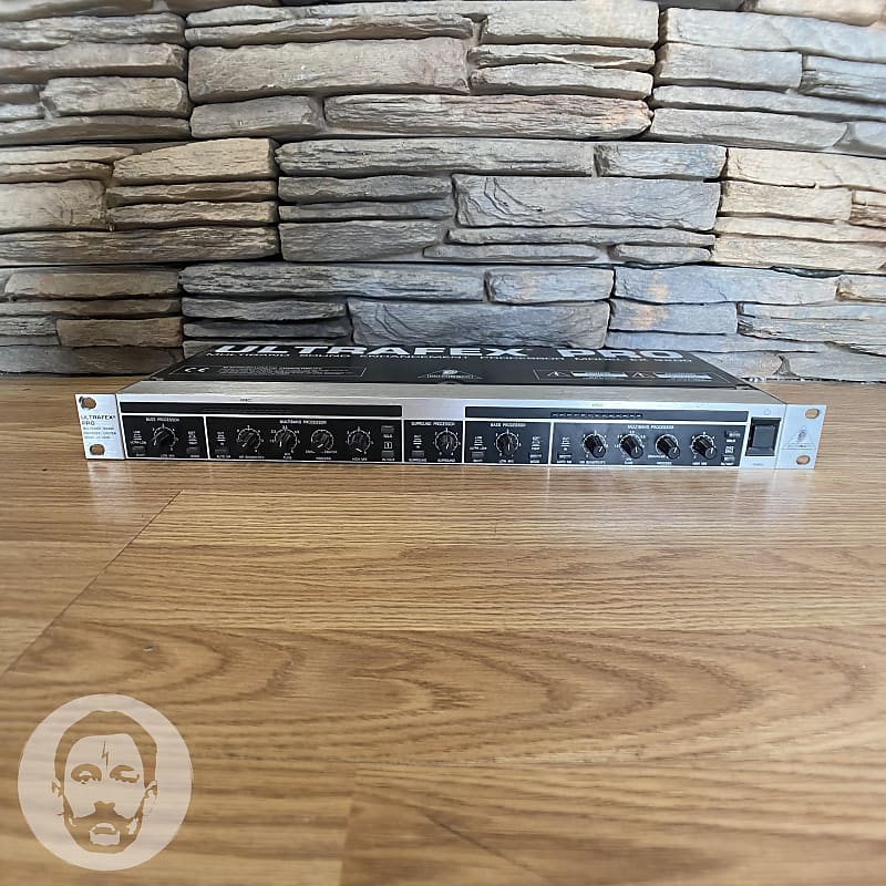 Behringer EX3200 ULTRAFEX PRO Multiband Sound Enhancer | Reverb