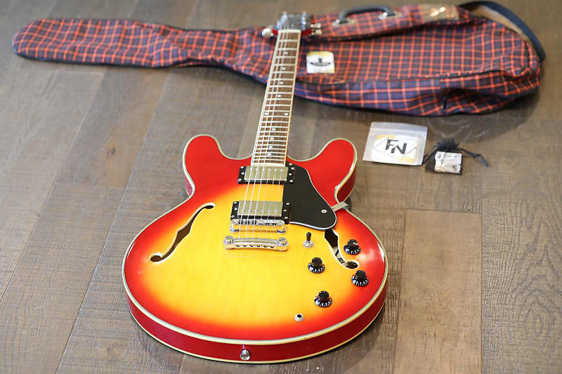 Jay Turser ES-335 Style Semi-Hollow Electric Guitar | Reverb France