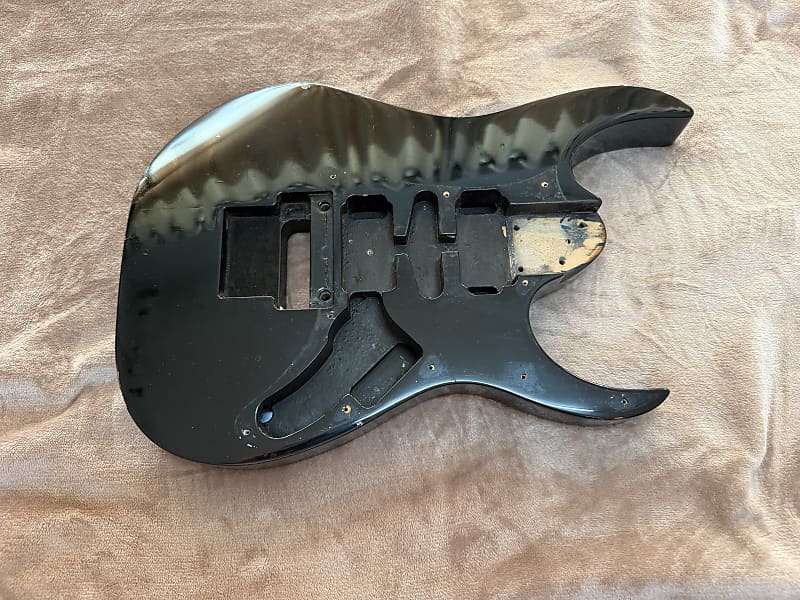 Ibanez rg550 - black body | Reverb
